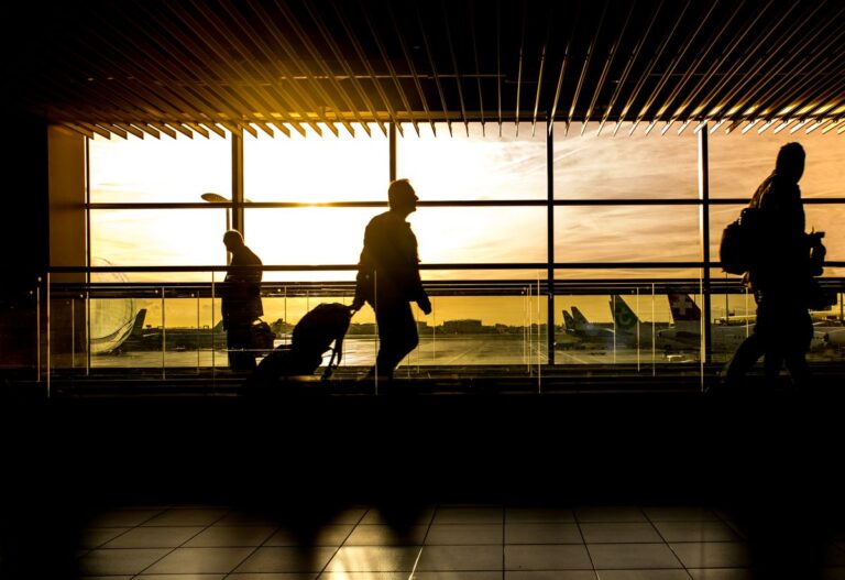 ESTA Group Application 2026: How to Apply for Multiple Travelers - US ...